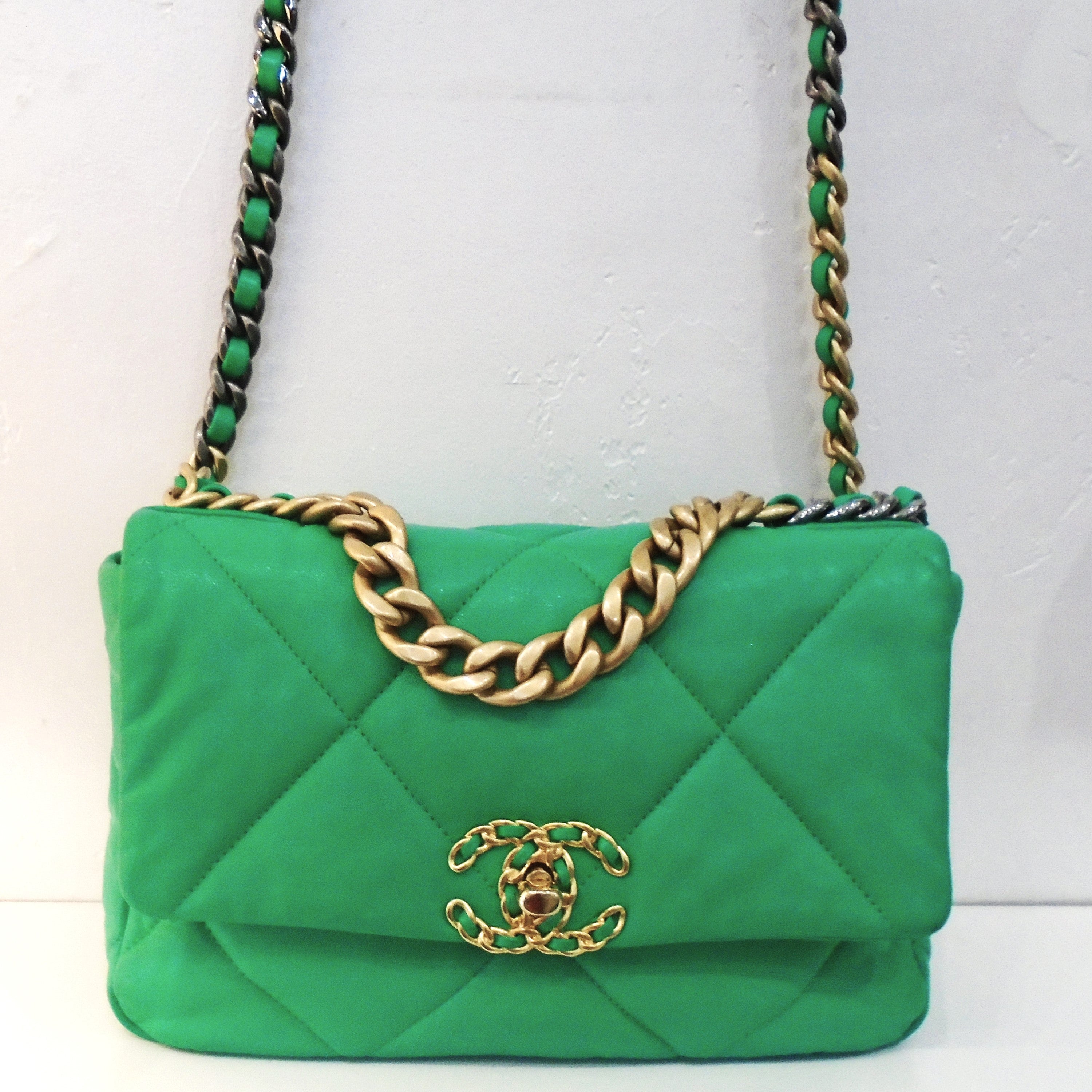 Chanel Vintage 19 Green Lambskin – Finley House Couture